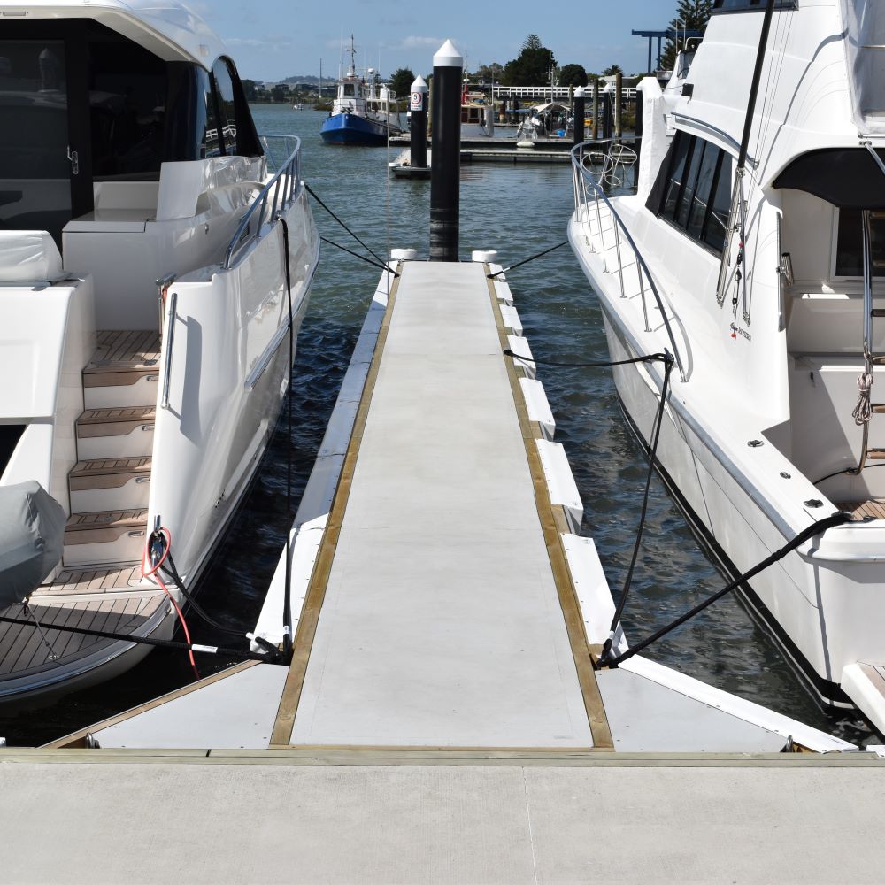 Hauraki Neoprene Fender Covers / Best fender cover for your boat ...